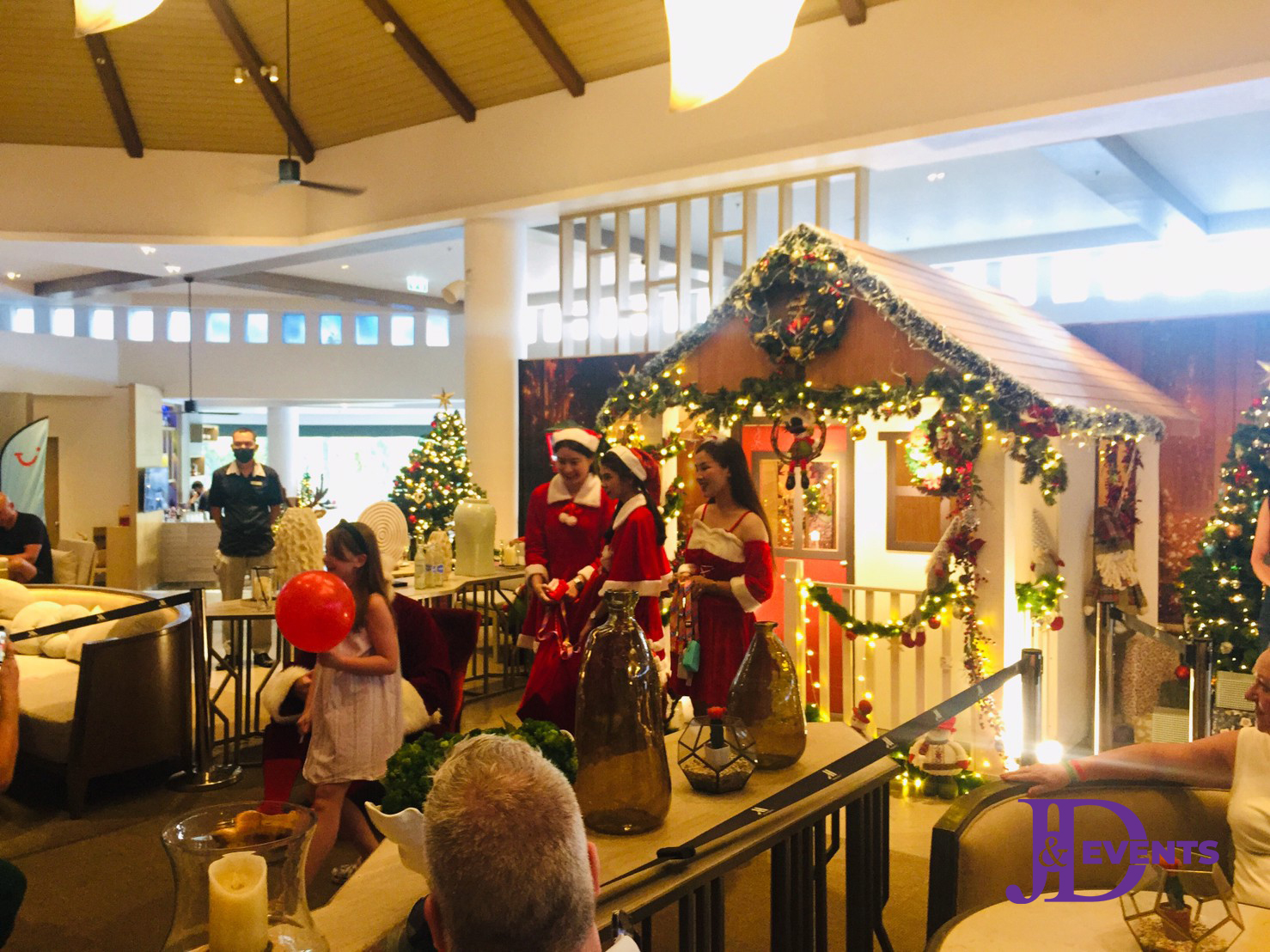 Marriott Resort & Spa, Merlin Beach Christmas Eve 2022 » JAND Events